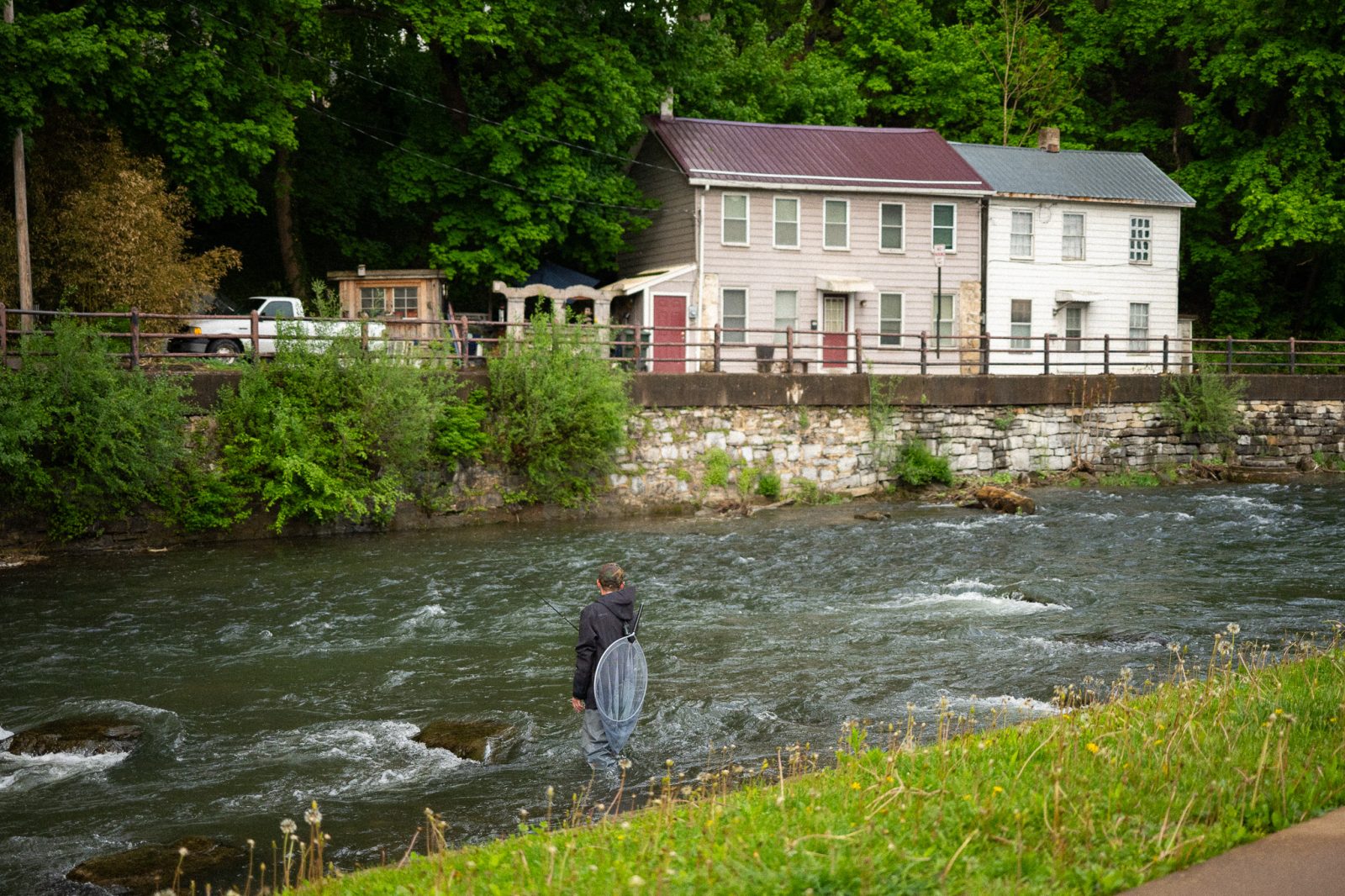 How to Nymph Fish: 3 Euro Nymphing Techniques with Signature Tyer Josh ...